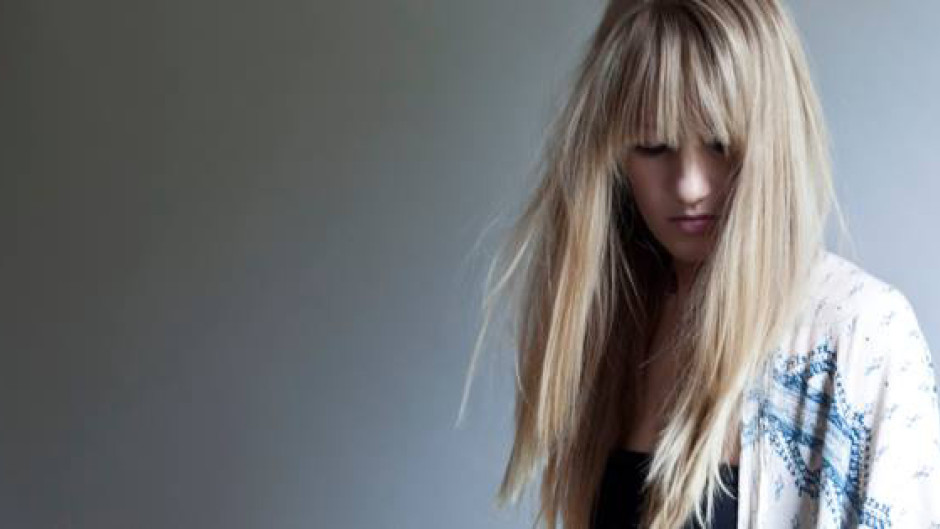MELODAY: Robyn Sherwell – Love Somebody - bTV Media Group - bTV